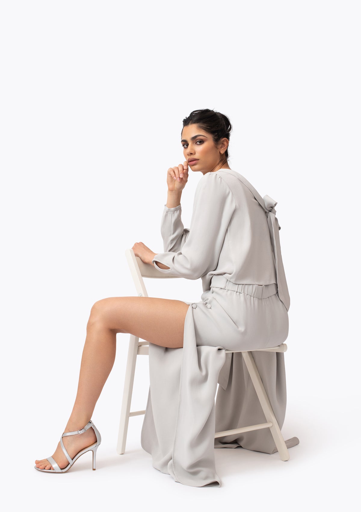 Arya Pant – Narvan